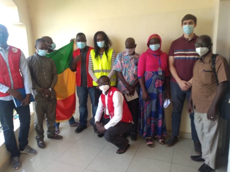 OSM-MALI REÇOIT UNE EQUIPE DE LA CROIX-ROUGE MALIENNE DANS LE CADRE DU ...